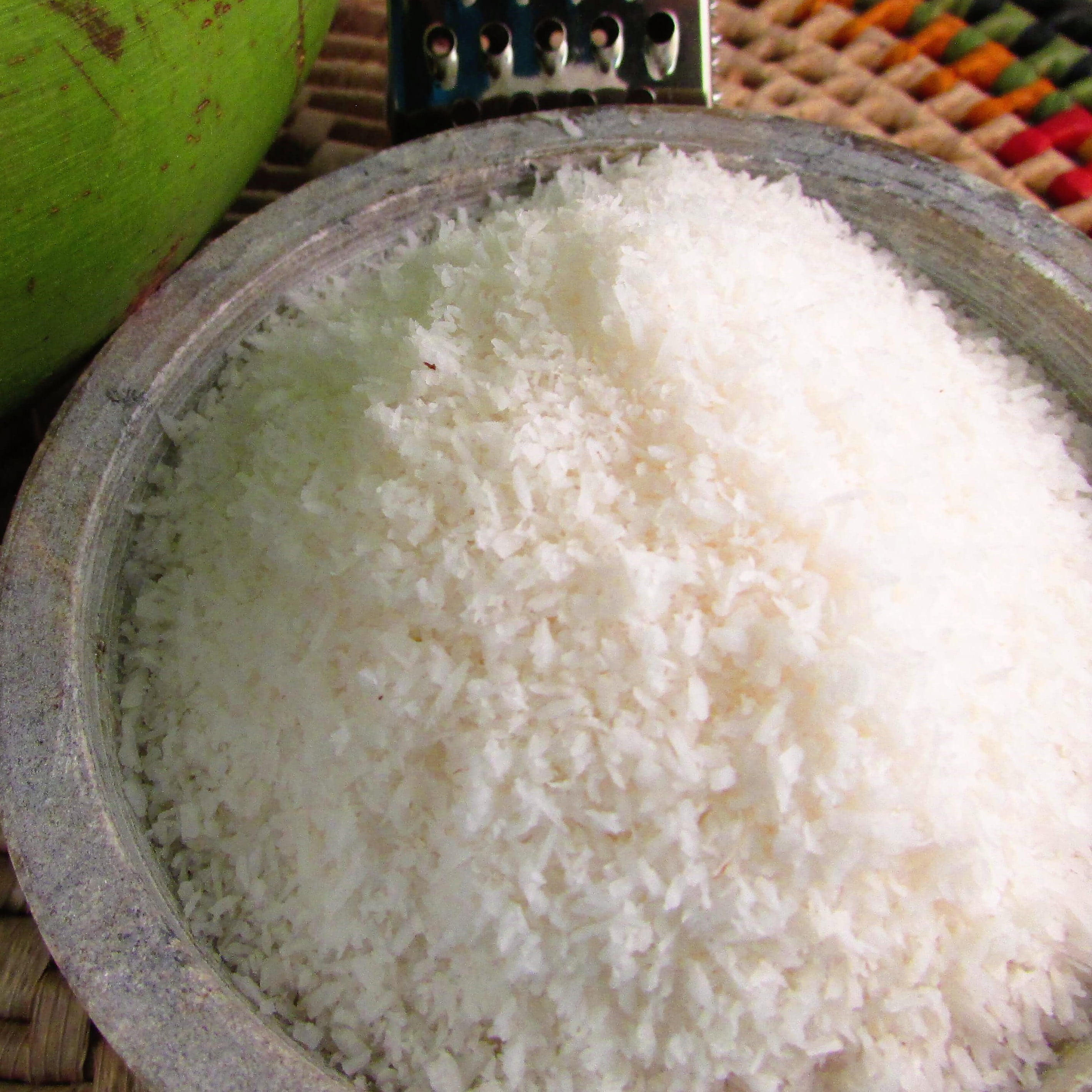 Coco Ralado em Flocos Finos | Empório Manjericão